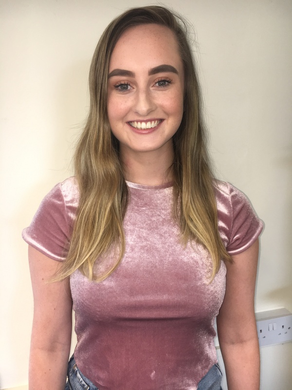 Find extras for your production - The Extras Dept.